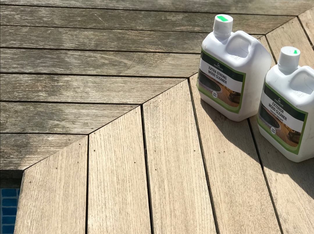 Jak správně čistit dřevěnou terasu, aby vydržela roky krásná? - barvir.cz